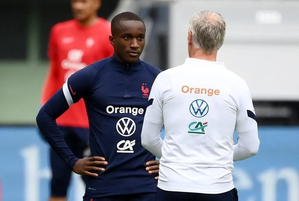 Mercato. Moussa Diaby en partance pour Al-Ittihad, avec Laurent Blanc ...