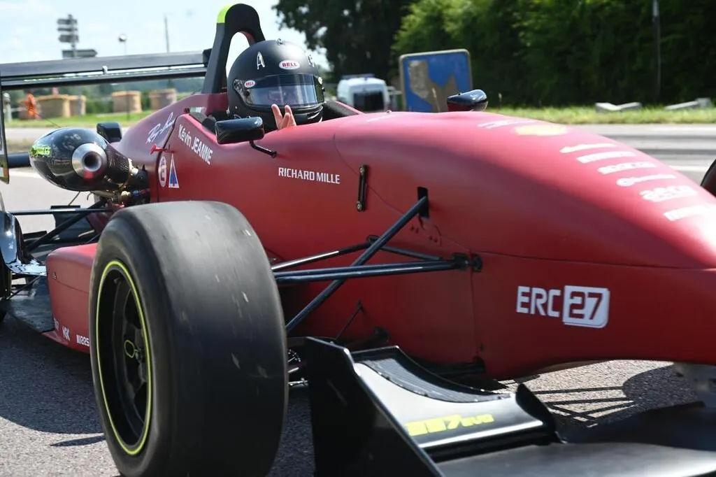 Après 19 éditions, Olivier Bayeux quitte la direction de la course de ...