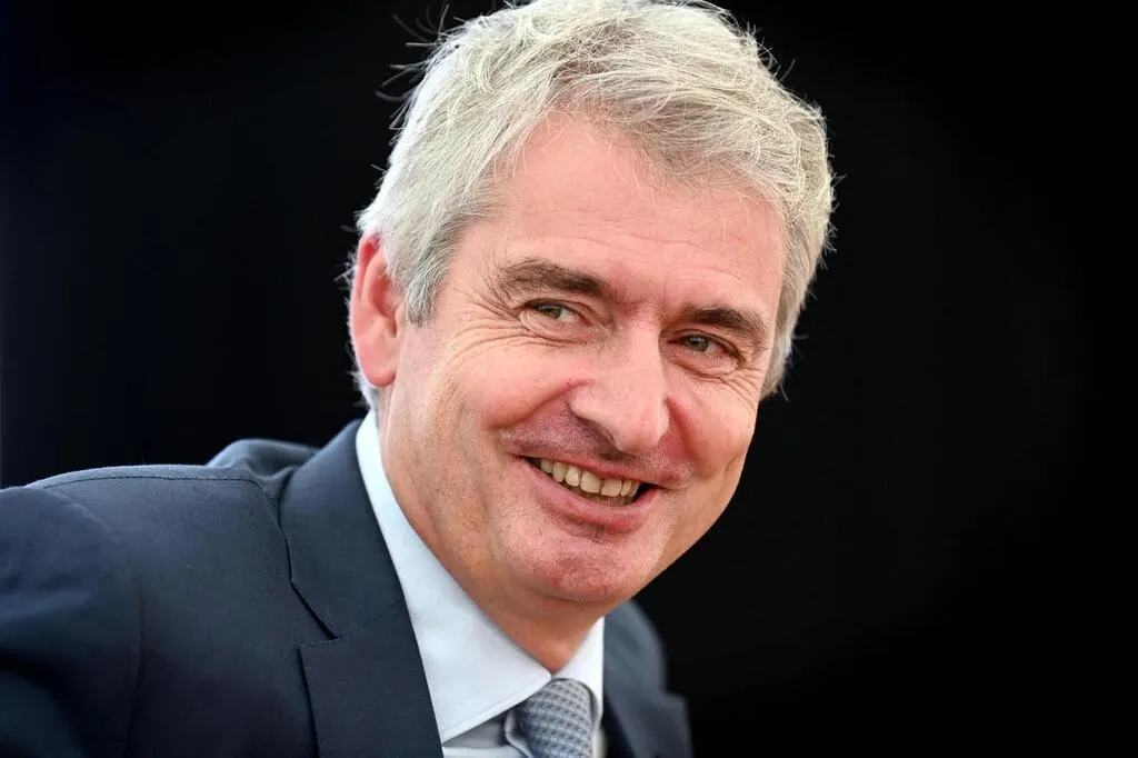 PORTRAIT. « L’anti-Rolex » : Emmanuel Besnier, le si discret patron de ...