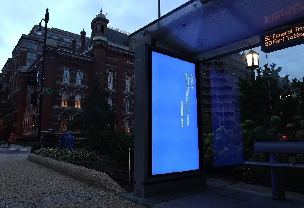 Panne informatique mondiale : il se fait passer pour le coupable et ...