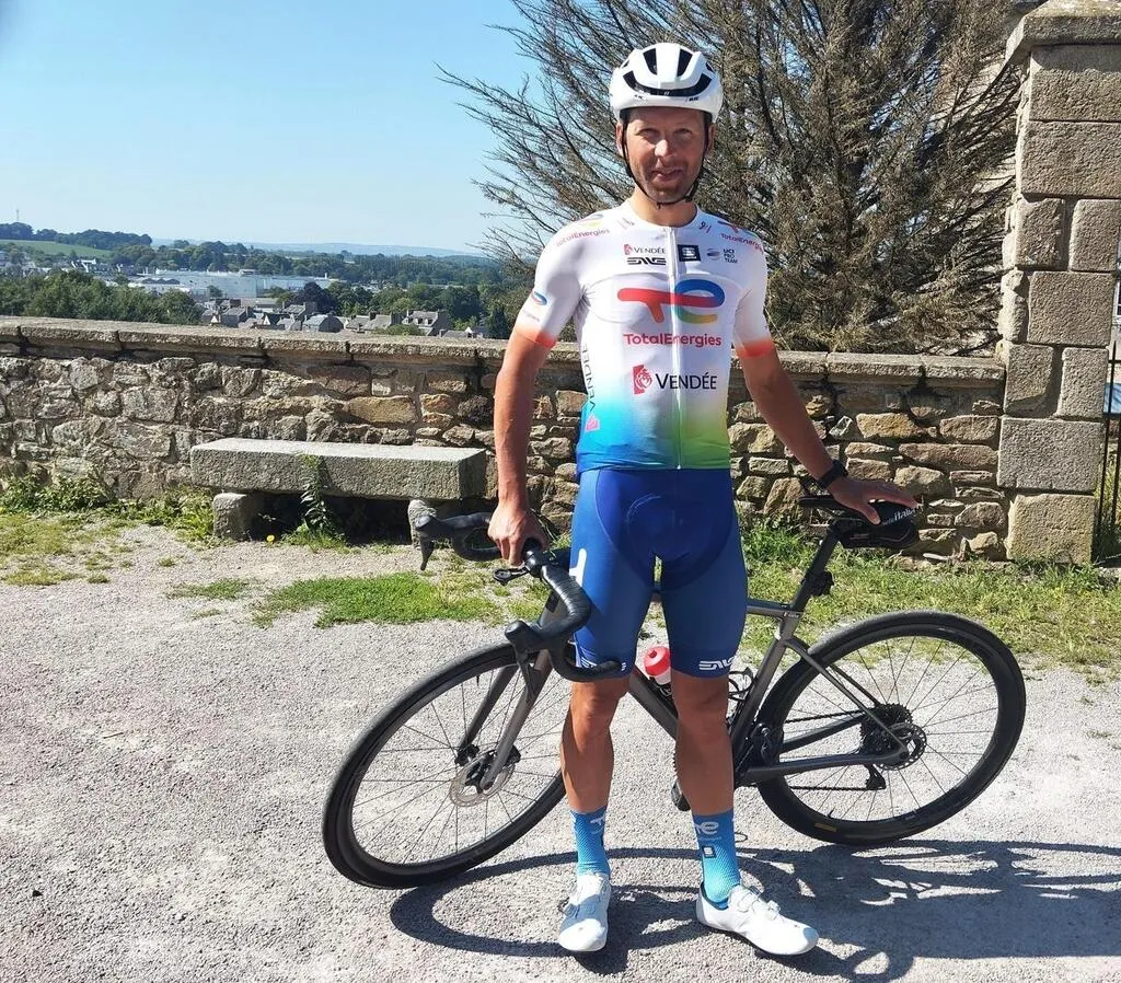 Cyclisme. « Dans 3 mois, c’est fini » : Julien Simon va refermer le ...