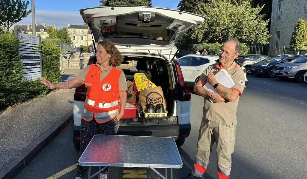 En immersion lors d’une maraude avec la Croix-Rouge de Bayeux - Caen ...