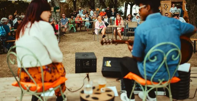 « Les gens ont envie qu’elle perdure »: au Péristyle, à Lorient, une ...