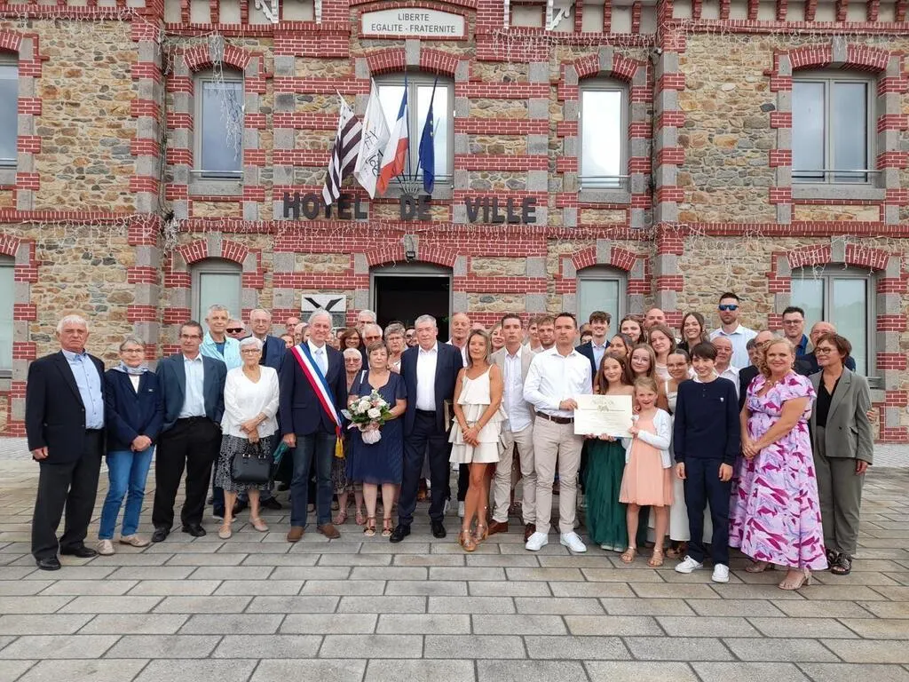 À Yffiniac, Micheline et Jacky Chevalier ont fêté leurs noces d’or ...