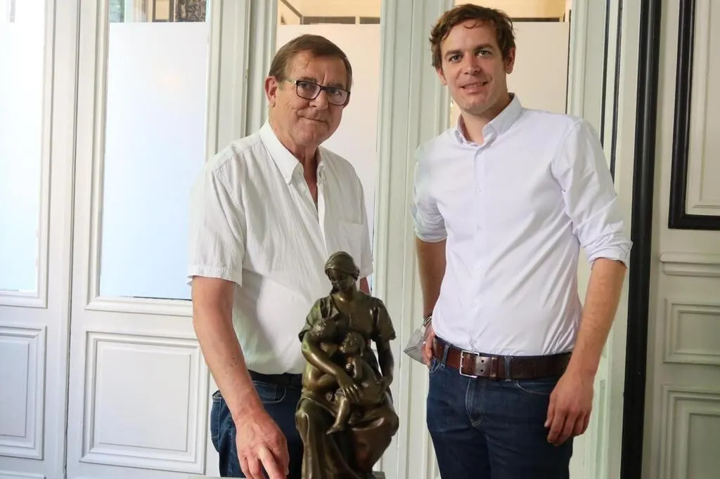 L’antiquaire Damien Tison ouvre les portes de son local - Le Mans ...