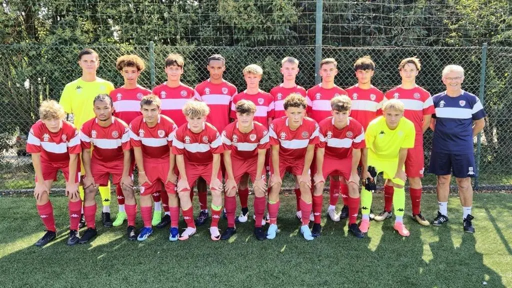 Football. Bilal Kouchan, promu coach de U17 Nationaux de La Roche VF ...