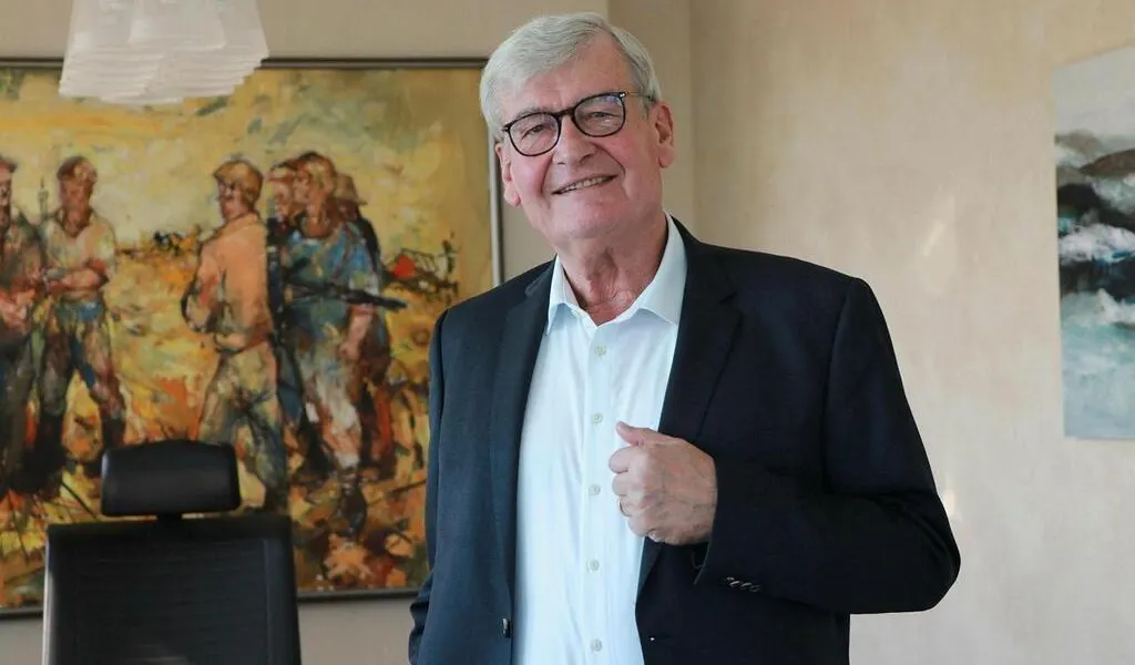 Remplaçant de Christophe Béchu, le maire d’Angers, Jean-Marc Verchère ...