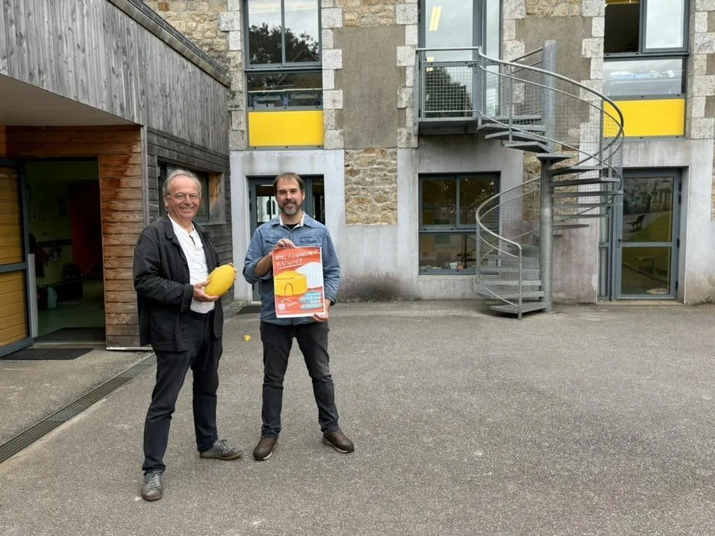 Dans ce village des Côtes-d’Armor, la mairie veut installer une yourte ...