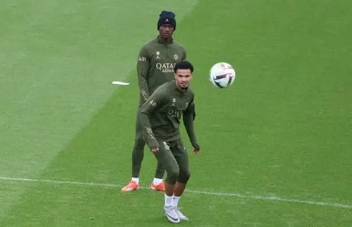 Ligue des champions. Vitinha et Zaïre-Emery ont repris l’entraînement avec le PSG . Sport - La ...