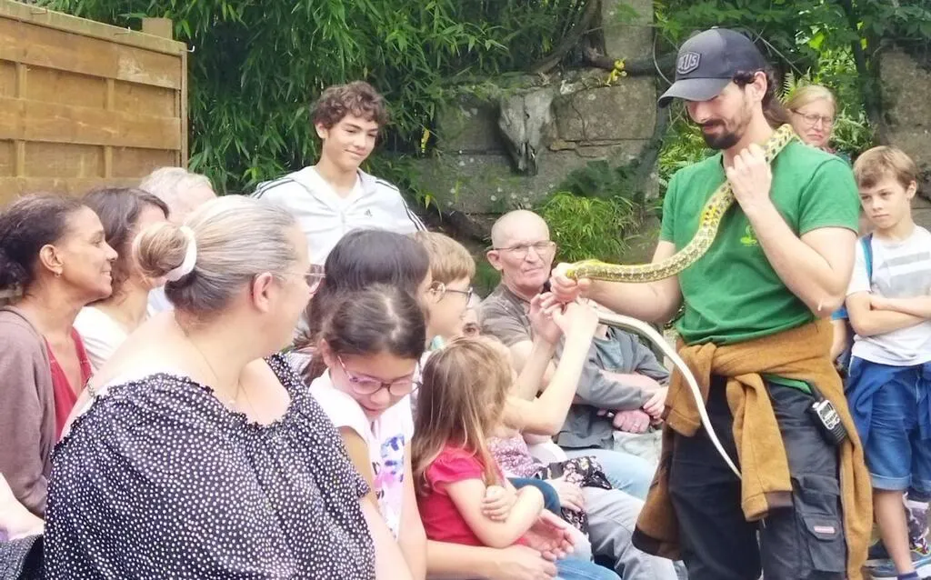 La Roche-Jaudy. Vingt-cinq personnes sont allées au Terrarium - Lannion-Perros.maville.com