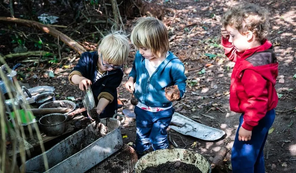 REPORTAGE. Cuisine de gadoue, bricolage et exploration : on a suivi la ...