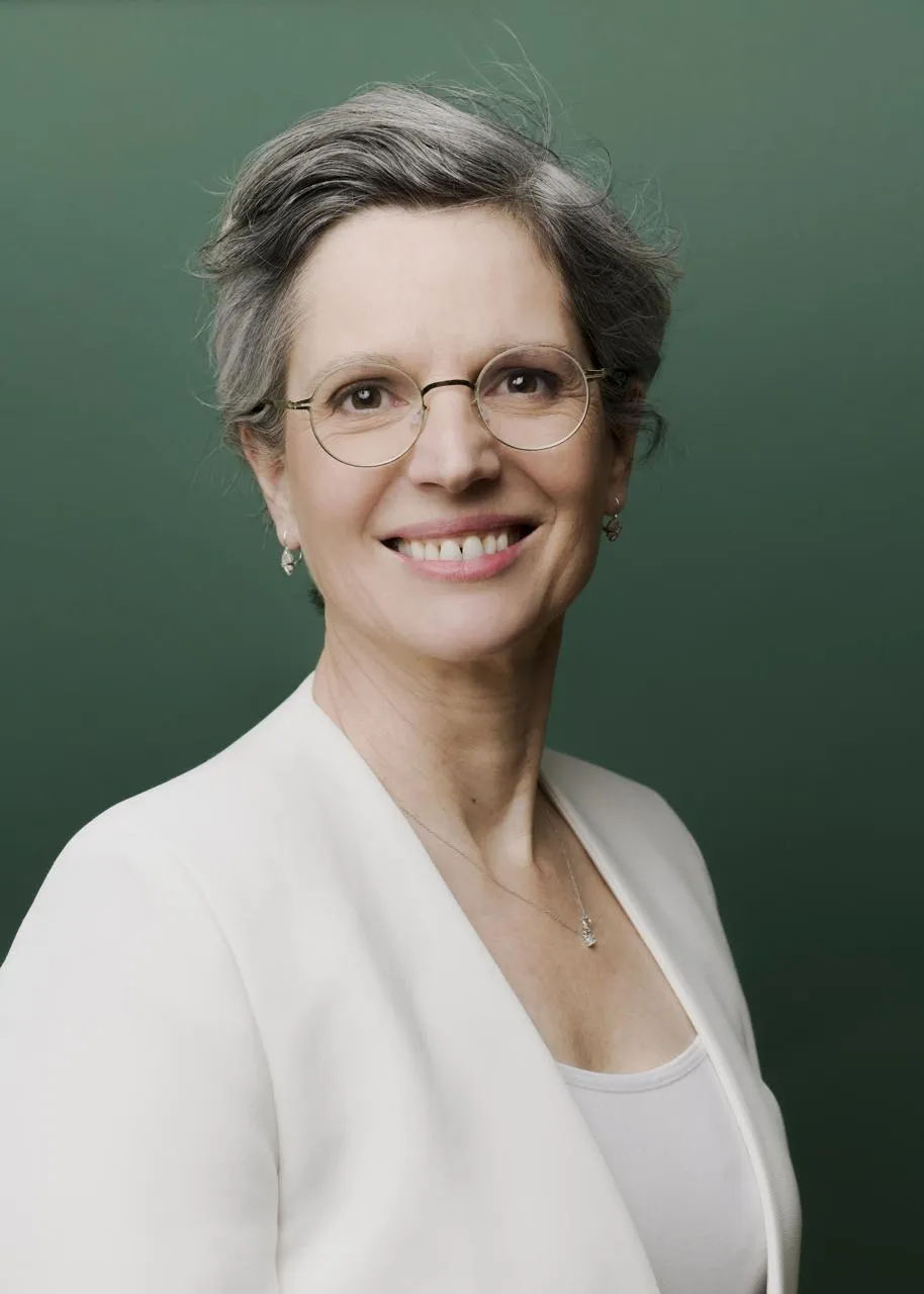 ENTRETIEN. Sandrine Rousseau appelle à en finir avec la nostalgie des ...