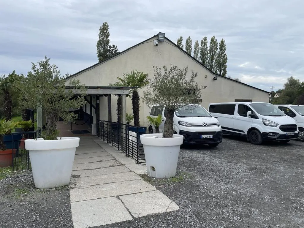 Jeune poignardé à la sortie d’une discothèque en Normandie : « Ça s’est ...