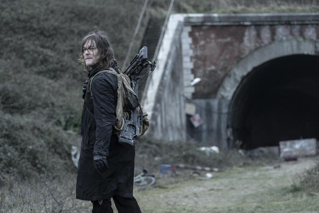 Norman Reedus Retrouve Le Mont Saint Michel Dans La Saison 2 De « The