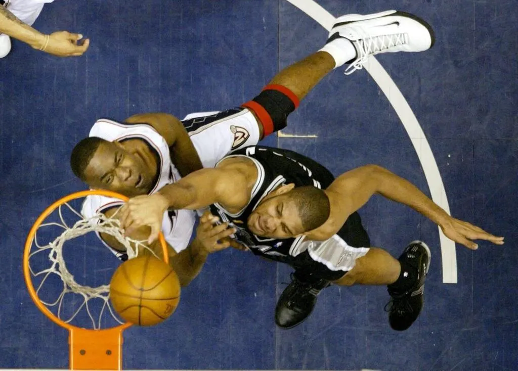 « Un de mes modèles » : pluie d’hommages en NBA après le décès de ...