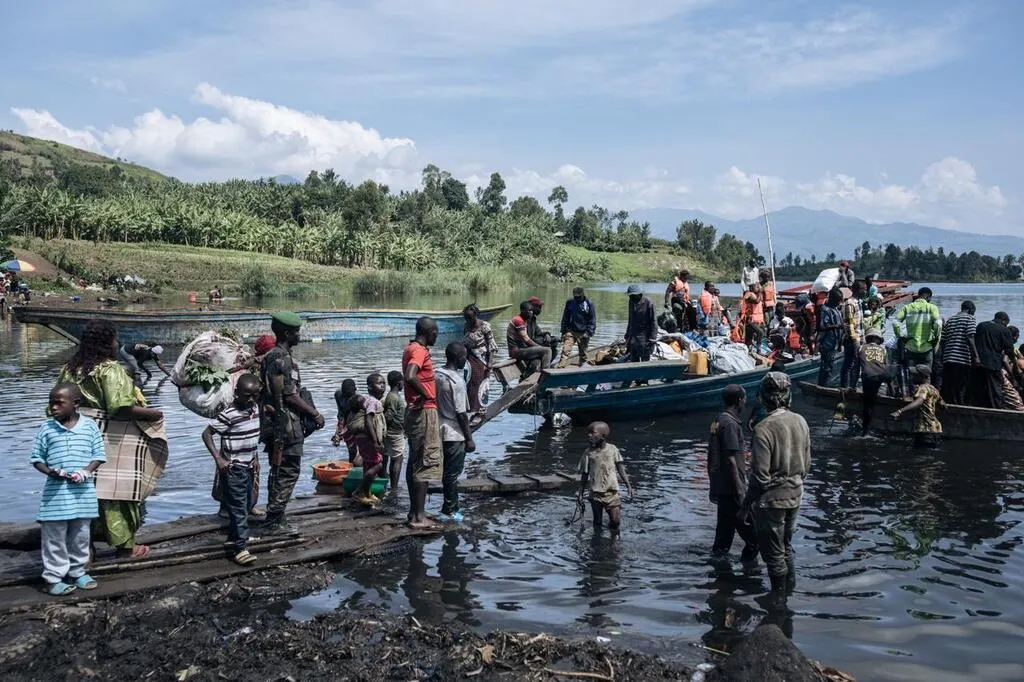 Naufrage en RDC : hécatombe sur le lac Kivu, artère vitale pour la survie de Goma - Brignoles ...