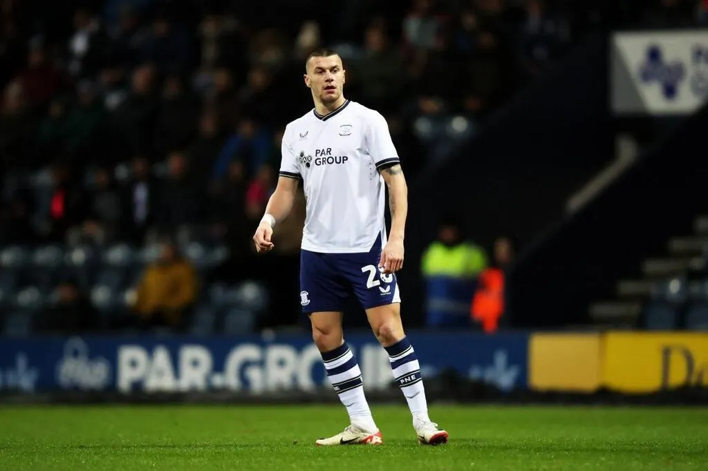 Football. Milutin Osmajic écope de huit matches de suspension pour avoir mordu un joueur . Sport ...