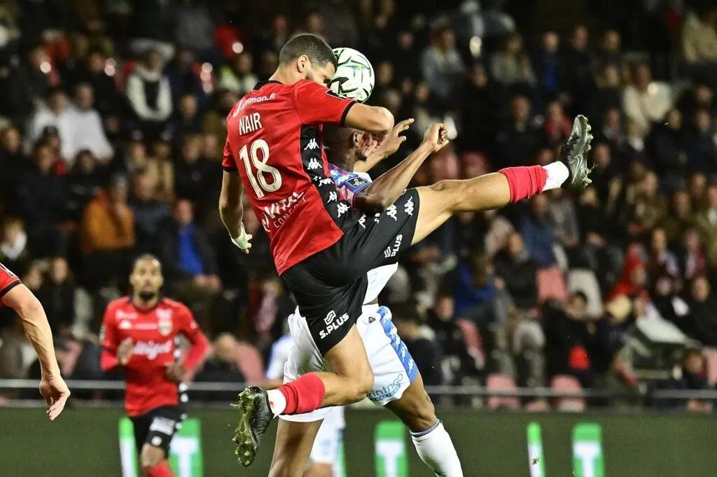 EA Guingamp. Victime d’un coup à la tempe, Sohaib Nair obligé de rester ...