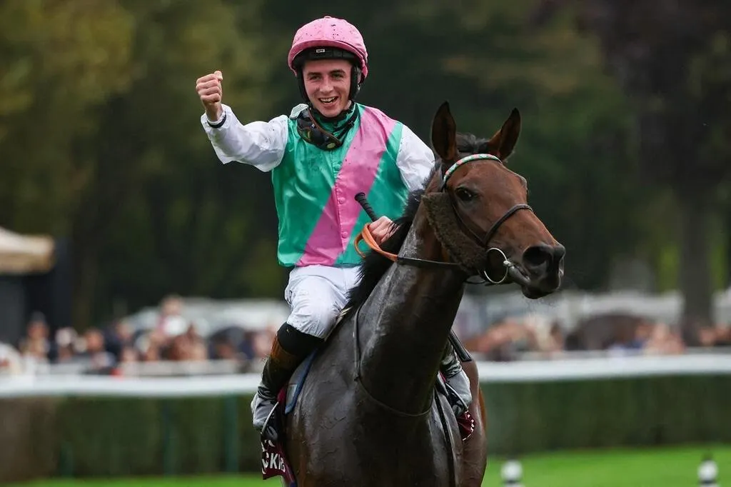 Prix de l’Arc de Triomphe. La jument Bluestocking s’adjuge la 103e ...