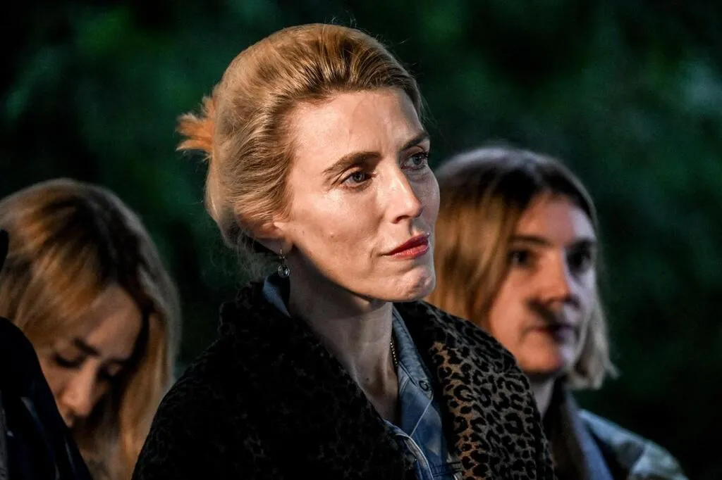 Rencontre avec Clarissa Ward, seule journaliste à être entrée ...