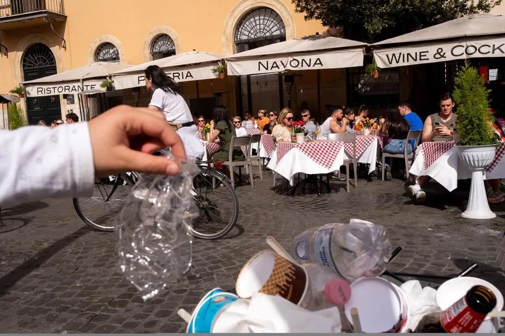 Rome : un milliard d’euros et trois ans pour débarrasser la ville de ...