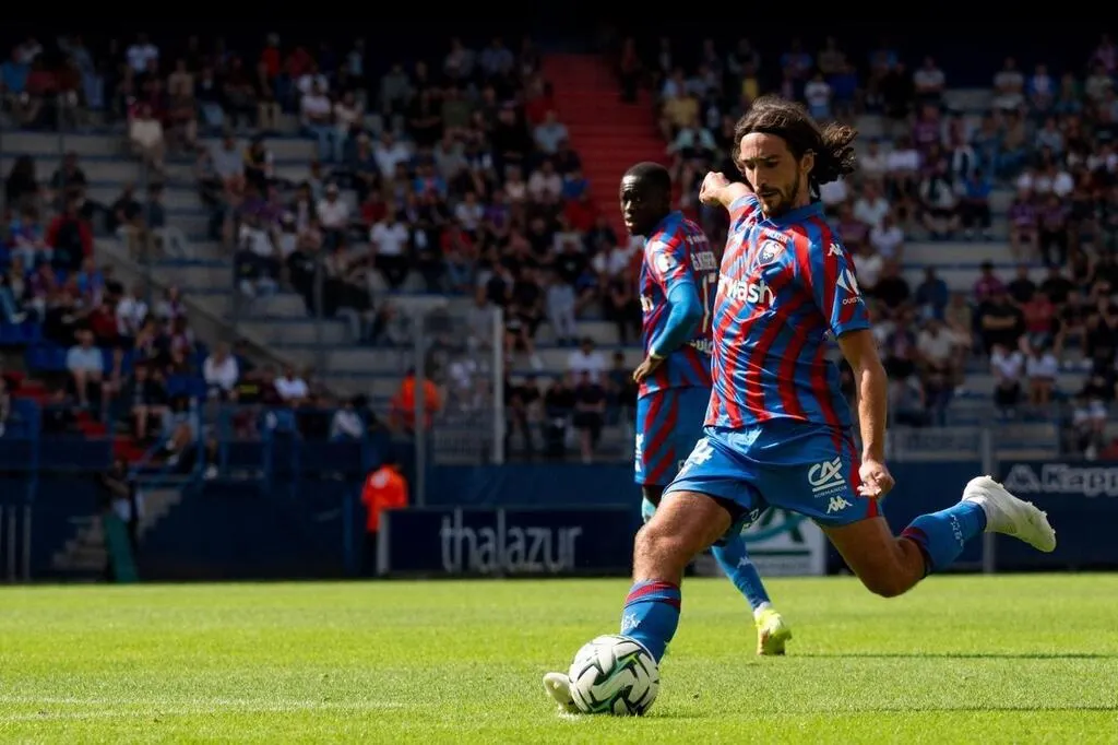 SM Caen. Lorenzo Rajot : « Si on a si peu de points, c’est qu’on a des ...