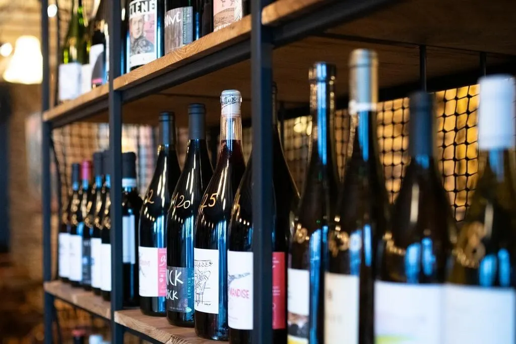 « Les gens ont envie de savoir ce qu’ils boivent » : la Bretagne ...