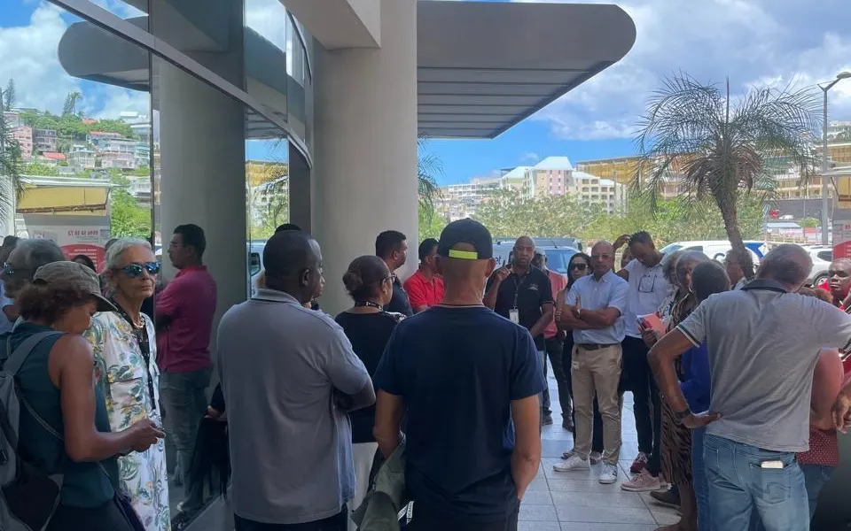 En Martinique, 90 % des habitants parlent créole, une langue ...