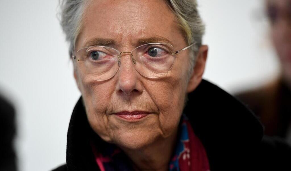 Présidence De Renaissance Élisabeth Borne Retire Sa Candidature Et