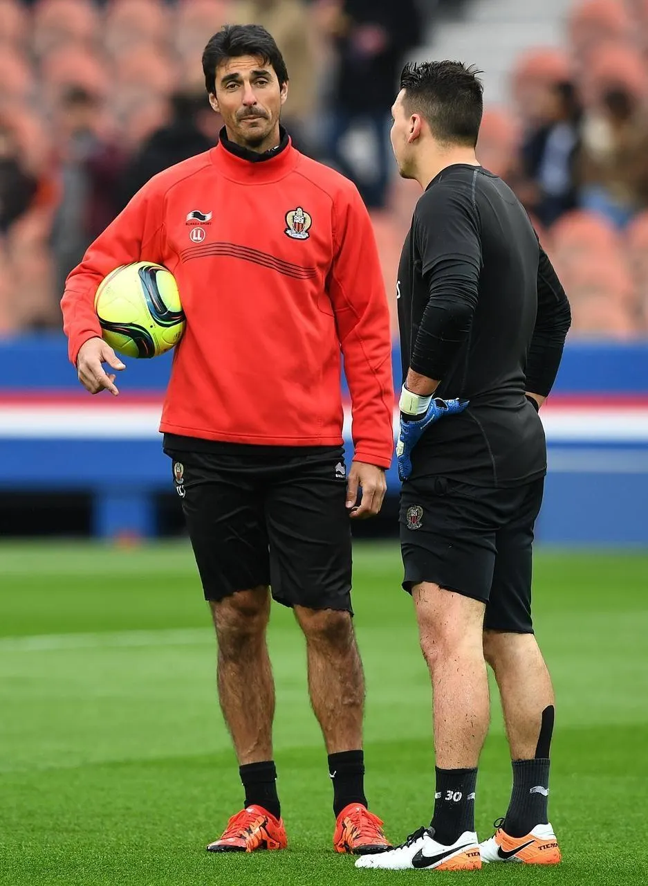 Équipe de France féminine. Lionel Letizi, ancien portier du PSG, va ...