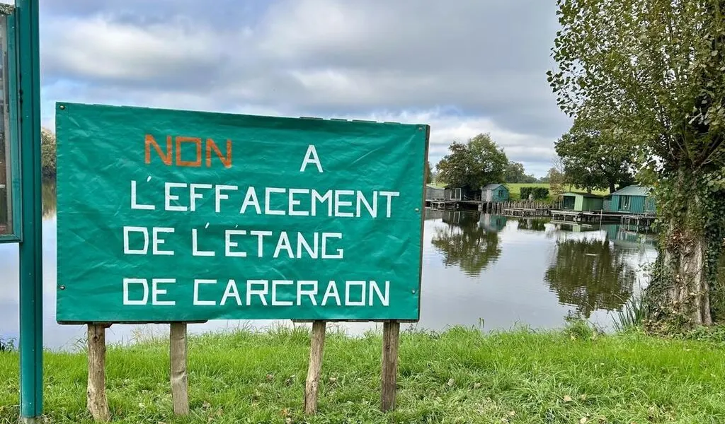 Étang de Carcraon près de Vitré : les habitants opposés à l’effacement ... Étang de Carcraon près de Vitré : les habitants opposés à l’effacement ...