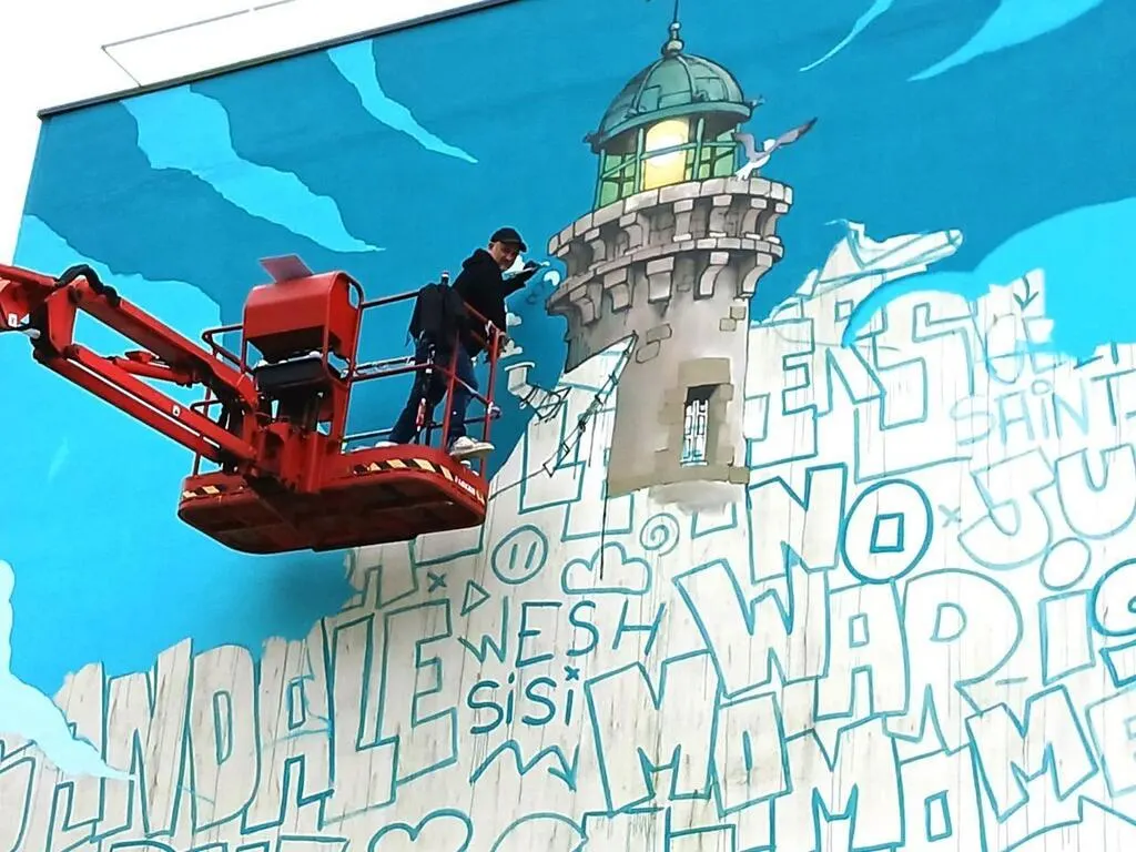 Une fresque de Wen 2 prend forme dans le quartier Saint-Marc, à Brest - Brest.maville.com