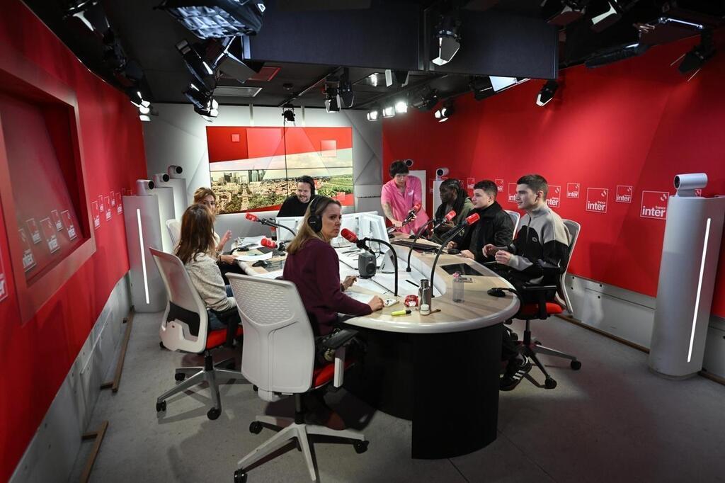 REPORTAGE. Dans les coulisses du 7/10 de France Inter : ambiance ... REPORTAGE. Dans les coulisses du 7/10 de France Inter : ambiance ...