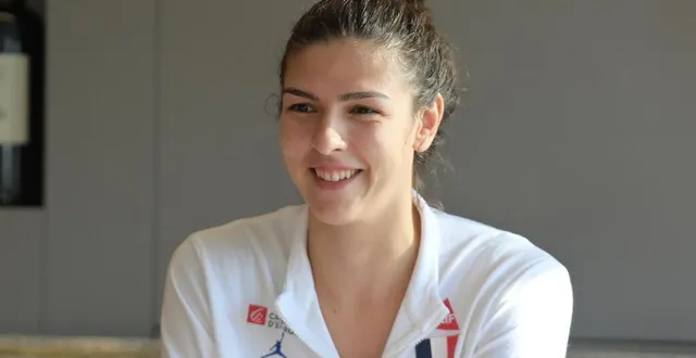 Basket. Au figuré, Ana Tadic, intérieure de l’équipe de France, a ...