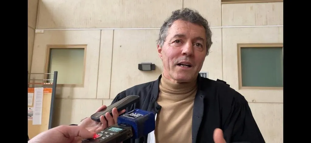 L’escroc à la taxe carbone Arnaud Mimran, rendu célèbre par Netflix ...