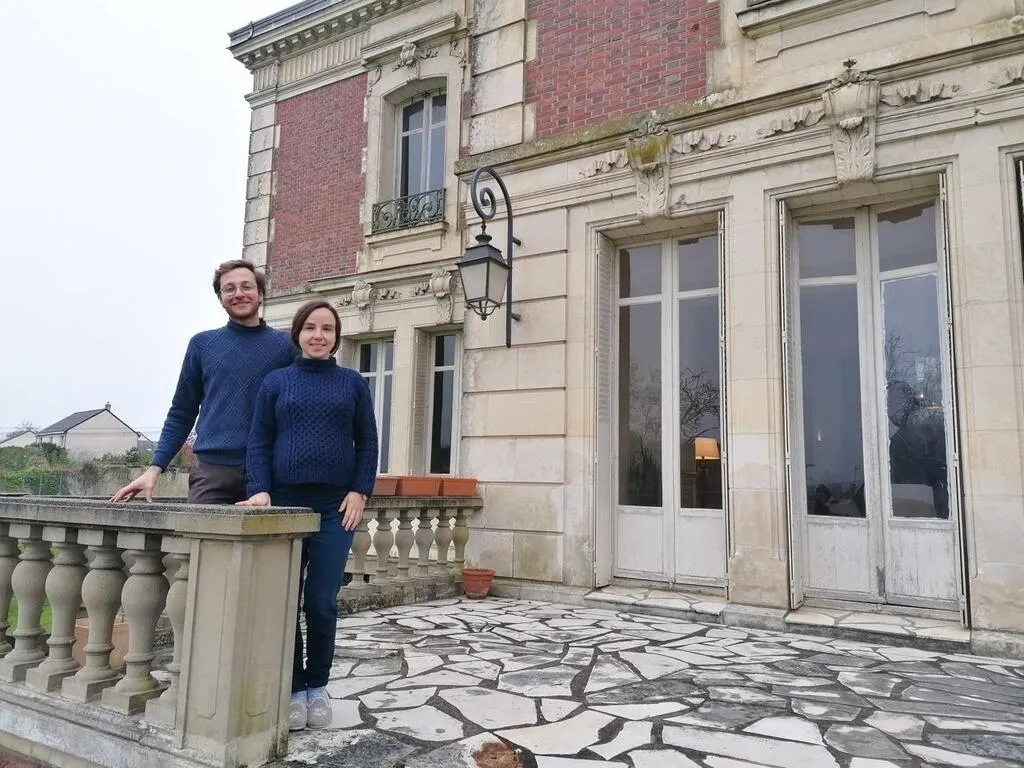« Des mois qu’on cherchait » : à 24 et 27 ans, ce jeune couple a acheté ...