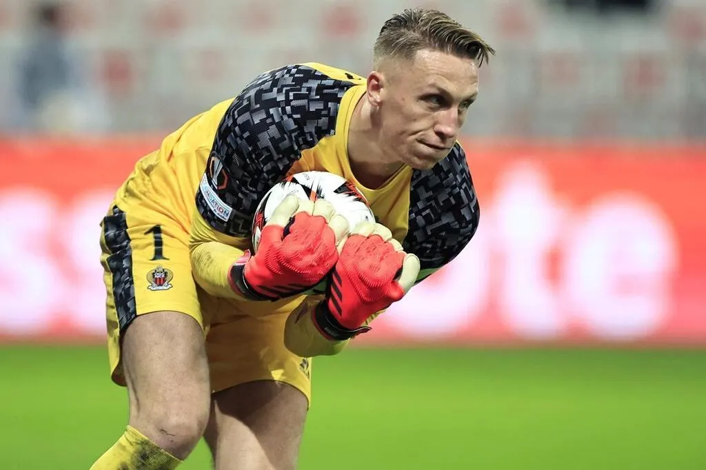 Ligue 1. Mal noté par un internaute, le gardien niçois Marcin Bulka ...