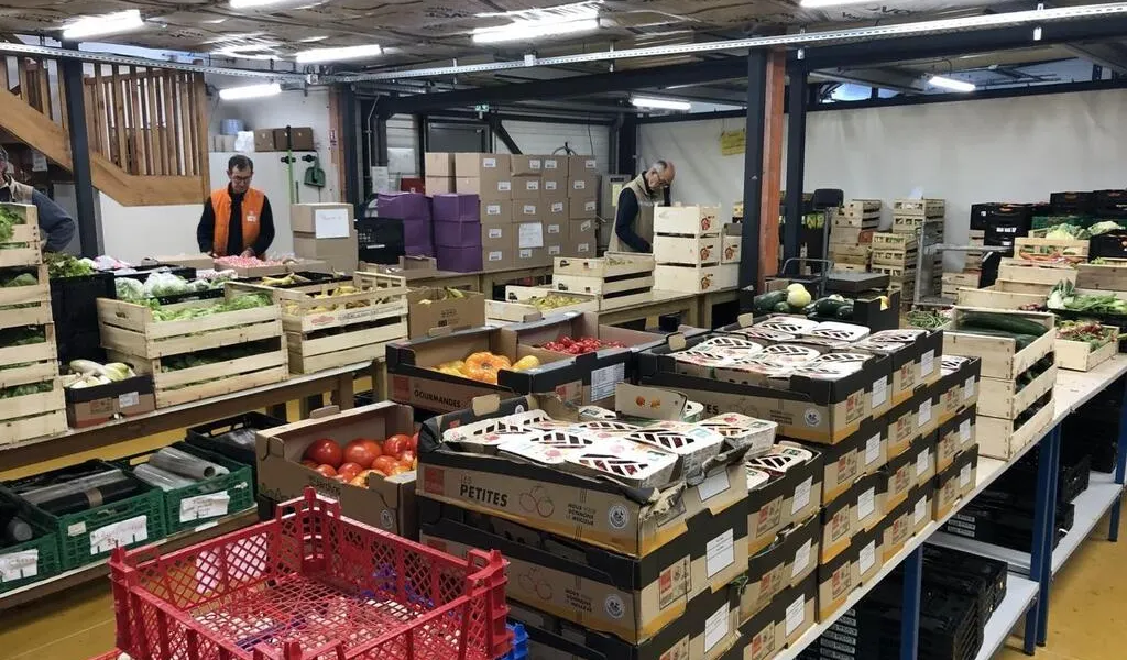 REPORTAGE. Au cœur de la base logistique de la Banque alimentaire, à ...