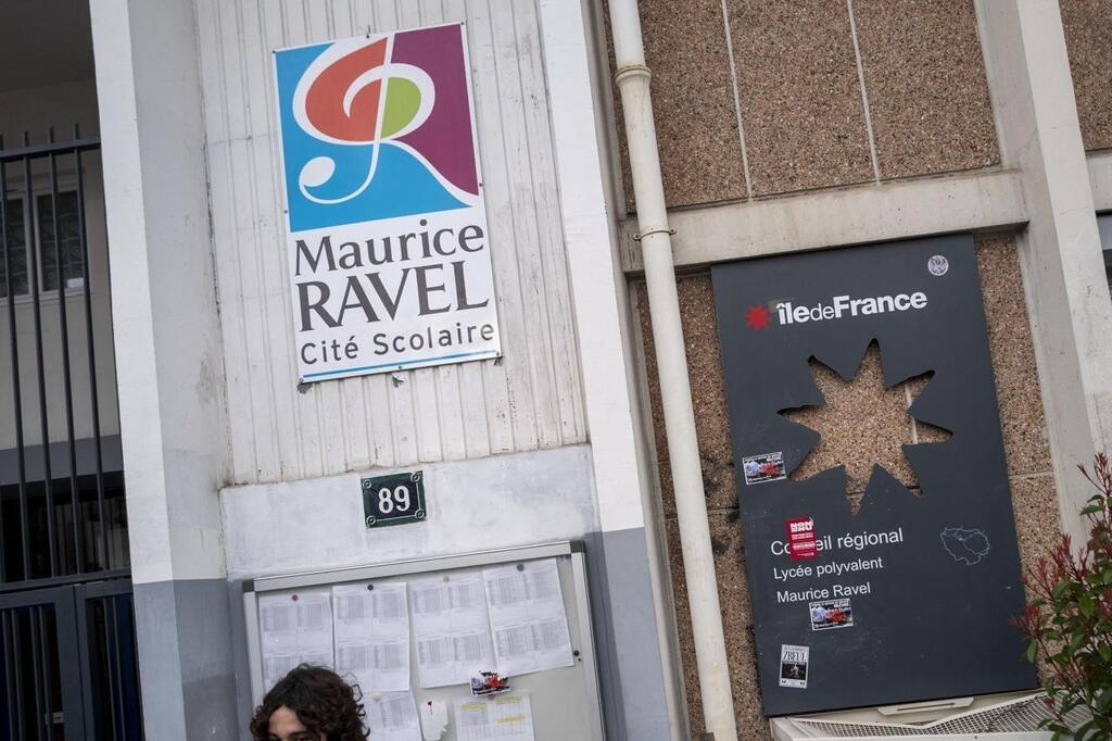 Lancien Proviseur Du Lycée Maurice Ravel Menacé De Mort Appelle à « Ne