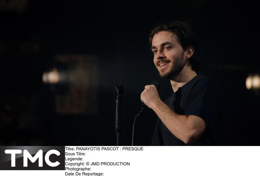 Panayotis Pascot, « Presque » lui dans son seul-en-scène diffusé ce ...