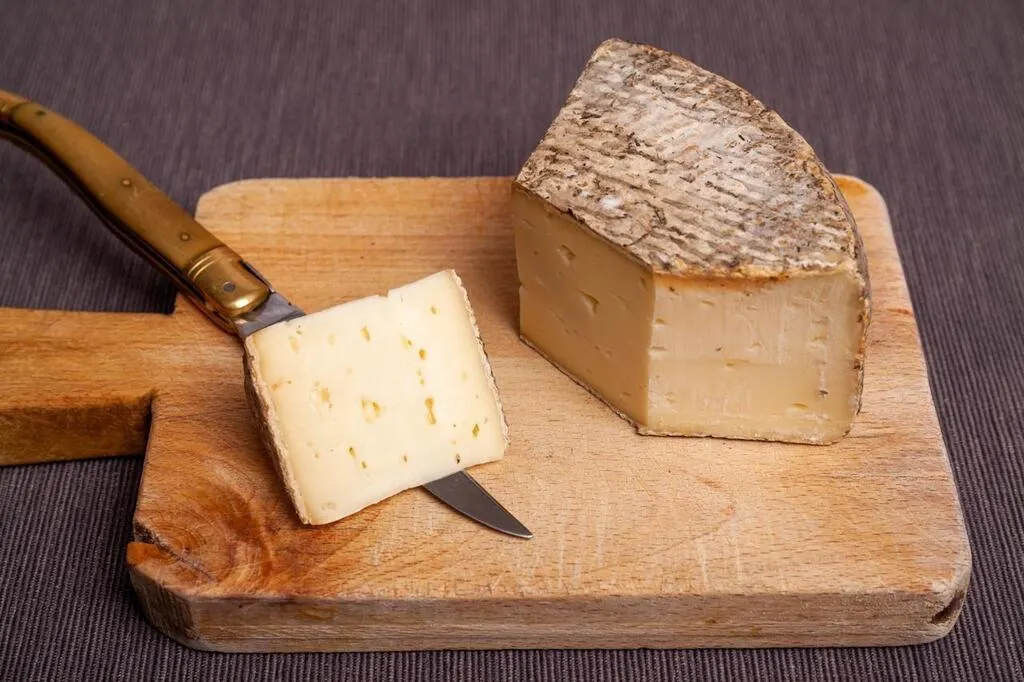 Des fromages rappelés dans toute la France pour un risque de contamination à la listeria - Les ...