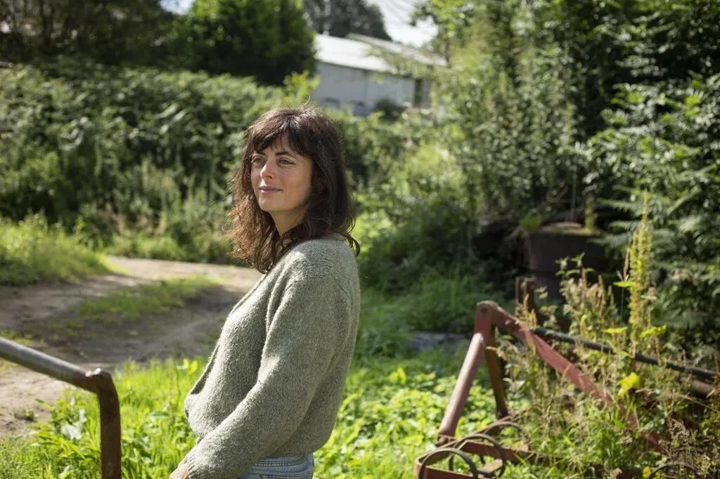 ENTRETIEN. Avec sa BD, Inès Léraud veut aider à « mieux comprendre l ...