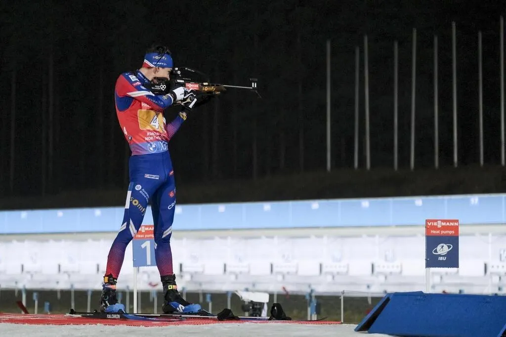 Biathlon. « Un rêve de porter le dossard jaune » : Éric Perrot réagit ...