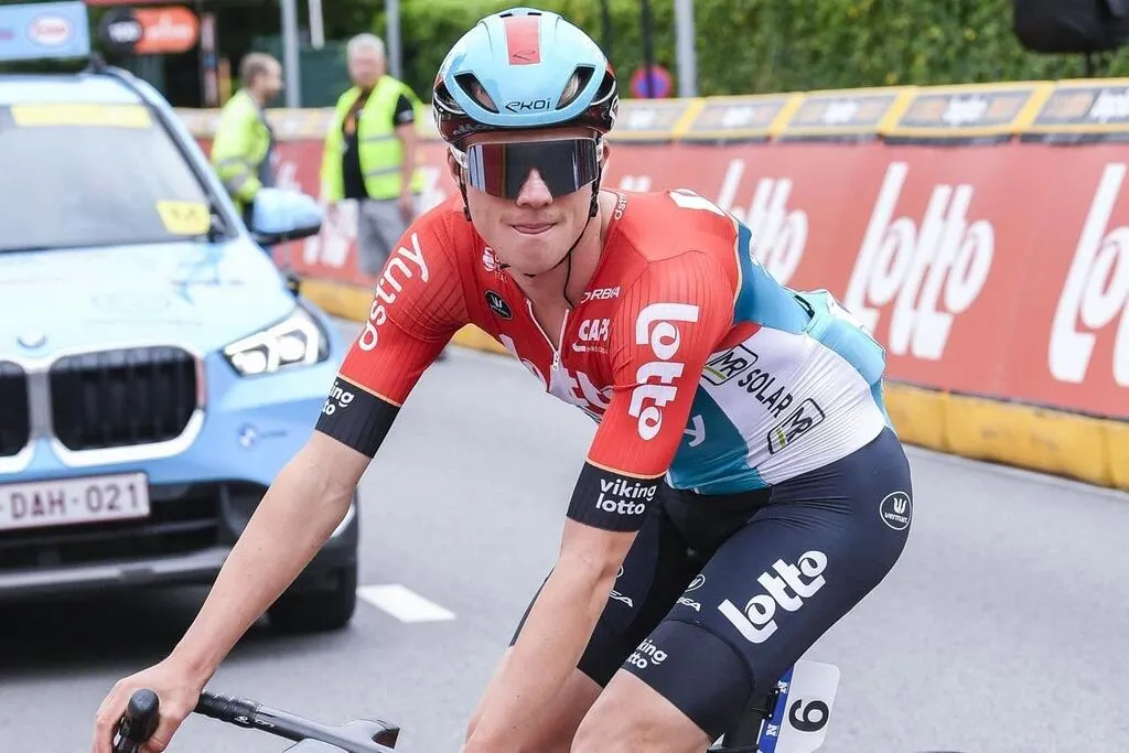 Cyclisme. Red Bull-Bora officialise l’arrivée de Maxim Van Gils - Paris ...