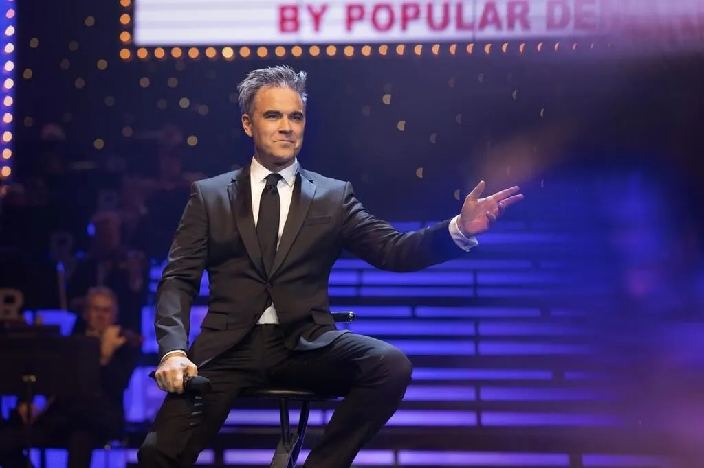 « Better man », le biopic sur Robbie Williams, dévoile sa bande-annonce ...