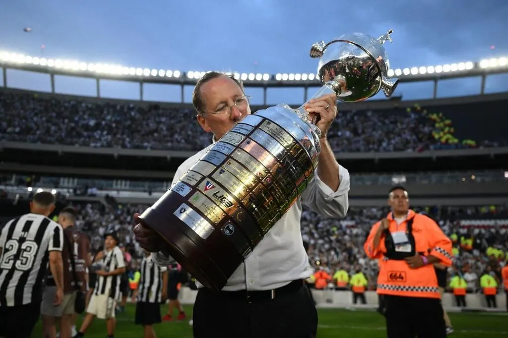 PSG - OL. John Textor chambre Nasser al-Khelaïfi sur les réseaux ...