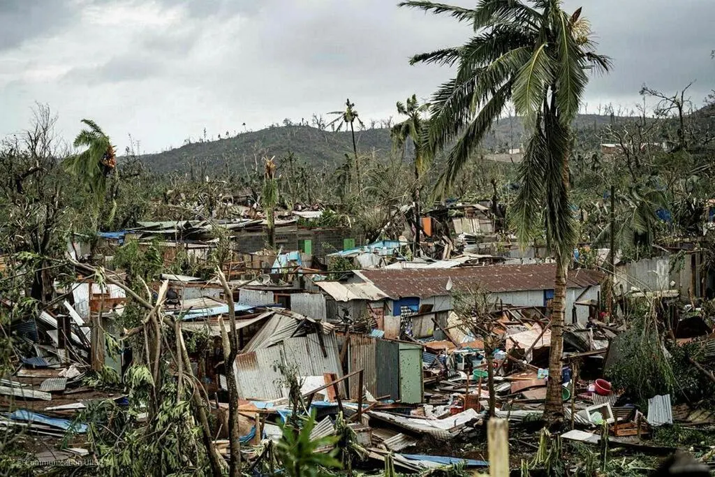 Cyclone à Mayotte. « Choqué » par l’état de la maternité dans laquelle ...