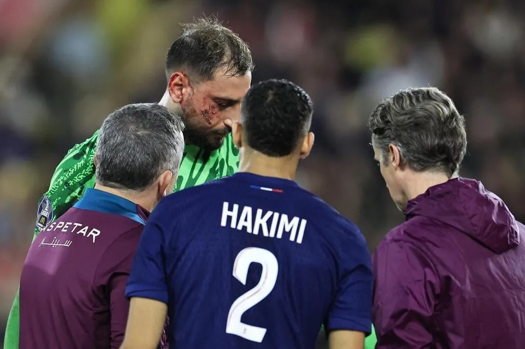 « Letexier aurait dû sortir un rouge » : conseiller des arbitres ...