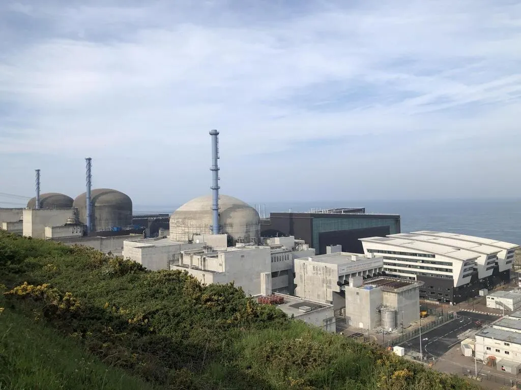 L’EPR de Flamanville enfin raccordé au réseau, Emmanuel Macron salue ... L’EPR de Flamanville enfin raccordé au réseau, Emmanuel Macron salue ...