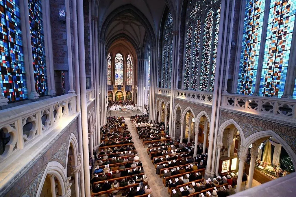 À Rome, le pape François ouvre les portes de l’année jubilaire, qui a ...
